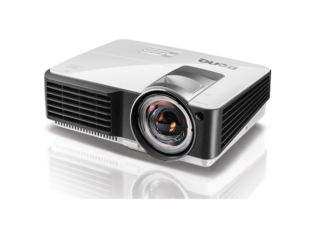 BenQ Short-Throw DLP Projector - XGA Resolution